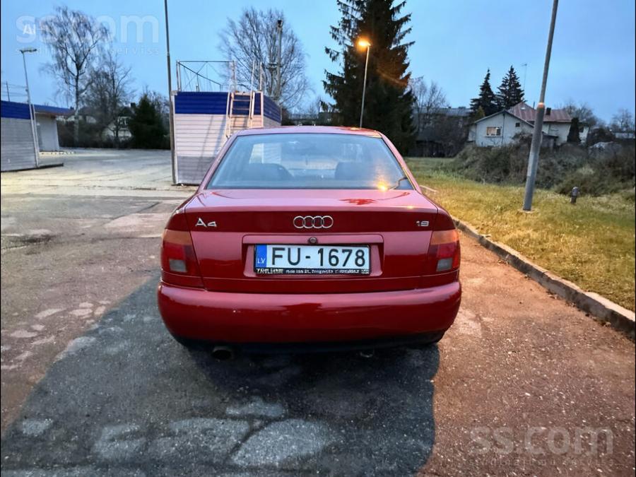Oranžs Audi A4 1995 Jelgava, ar dzinēja tilpumu 1.80 L un nobraukumu 235 tūkst. km par 1350 €, foto 6 vietnē AUTOMOTO.COM.LV