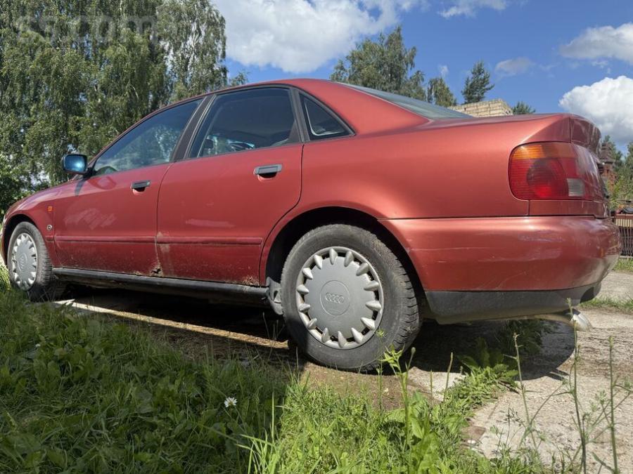 Oranžs Audi A4 1995 Rīga, ar dzinēja tilpumu 1.90 L un nobraukumu 392 tūkst. km par 200 €, foto 3 vietnē AUTOMOTO.COM.LV