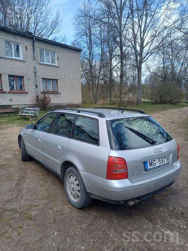 Audi A4 1999 Madona, ar dzinēja tilpumu 1.80 L un nobraukumu 255 tūkst. km par 1100 €, foto 5 vietnē AUTOMOTO.COM.LV