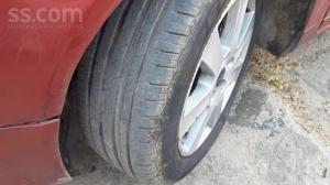 Sarkans Audi A4 2007 Valmiera, ar dzinēja tilpumu 2.00 L un nobraukumu 260 tūkst. km par 2100 €, foto 18 vietnē AUTOMOTO.COM.LV