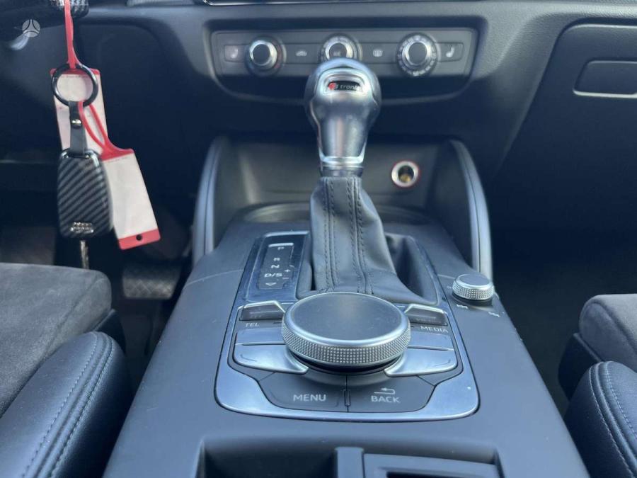 Red Audi A4 2014 in Trakai, with an engine capacity of 2.00 L and mileage of 214 thousand km for 8150 €, photo 27 on AUTOMOTO.COM.LV