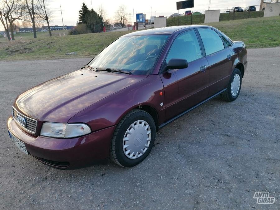 Red Audi A4 1995 in Utena, with an engine capacity of 1.80 L and mileage of 190 thousand km for 1000 €, photo 1 on AUTOMOTO.COM.LV
