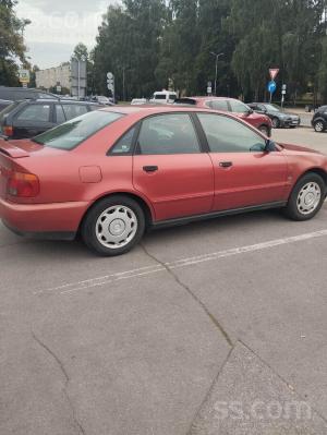Red Audi A4 1995 in Riga, with an engine capacity of 1.60 L and mileage of 0 thousand km for 500 €, photo 6 on AUTOMOTO.COM.LV