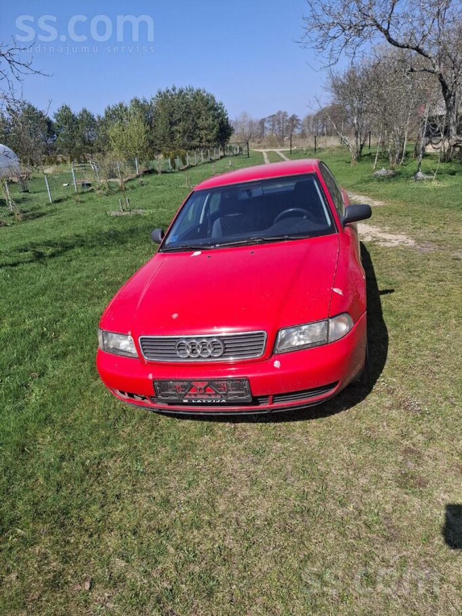 Sarkans Audi A4 1996 Liepāja, ar dzinēja tilpumu 1.80 L un nobraukumu 249 tūkst. km par 340 €, foto 2 vietnē AUTOMOTO.COM.LV