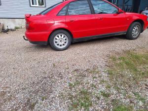 Sarkans Audi A4 1997 Plungė, ar dzinēja tilpumu 1.90 L un nobraukumu 496 tūkst. km par 850 €, foto 4 vietnē AUTOMOTO.COM.LV