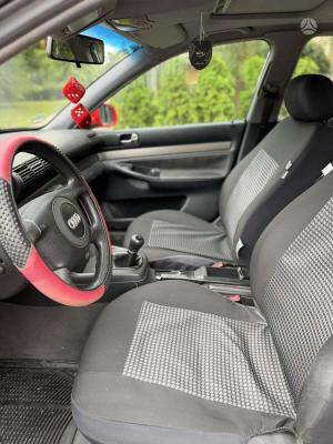 Red Audi A4 1997 in Kaunas, with an engine capacity of 1.60 L and mileage of 271 thousand km for 1100 €, photo 17 on AUTOMOTO.COM.LV