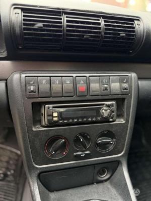 Red Audi A4 1997 in Kaunas, with an engine capacity of 1.60 L and mileage of 271 thousand km for 1100 €, photo 22 on AUTOMOTO.COM.LV