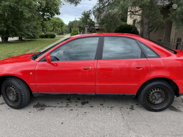 Red Audi A4 1997 in Kaunas, with an engine capacity of 1.60 L and mileage of 271 thousand km for 1100 €, photo 8 on AUTOMOTO.COM.LV