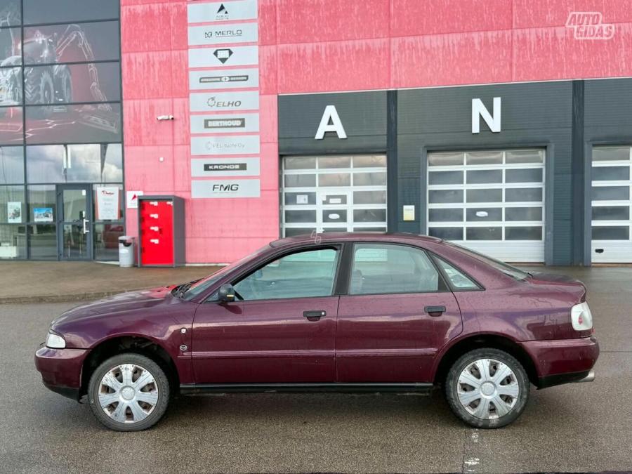 Red Audi A4 1997 in Panevezys, with an engine capacity of 1.60 L and mileage of 0 thousand km for 330 €, photo 4 on AUTOMOTO.COM.LV