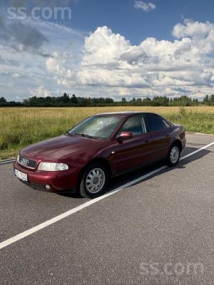 Red Audi A4 2000 in Bauska, with an engine capacity of 1.60 L and mileage of 260 thousand km for 1000 €, photo 3 on AUTOMOTO.COM.LV