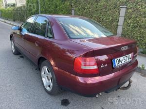 Sarkans Audi A4 2000 Rīga, ar dzinēja tilpumu 1.90 L un nobraukumu 218 tūkst. km par 2690 €, foto 9 vietnē AUTOMOTO.COM.LV