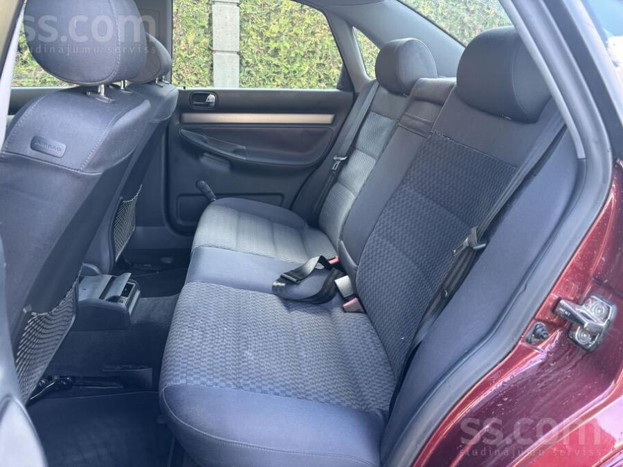 Sarkans Audi A4 2000 Rīga, ar dzinēja tilpumu 1.90 L un nobraukumu 218 tūkst. km par 2690 €, foto 12 vietnē AUTOMOTO.COM.LV