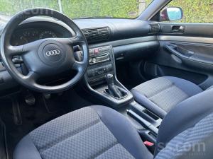 Sarkans Audi A4 2000 Rīga, ar dzinēja tilpumu 1.90 L un nobraukumu 218 tūkst. km par 2690 €, foto 15 vietnē AUTOMOTO.COM.LV