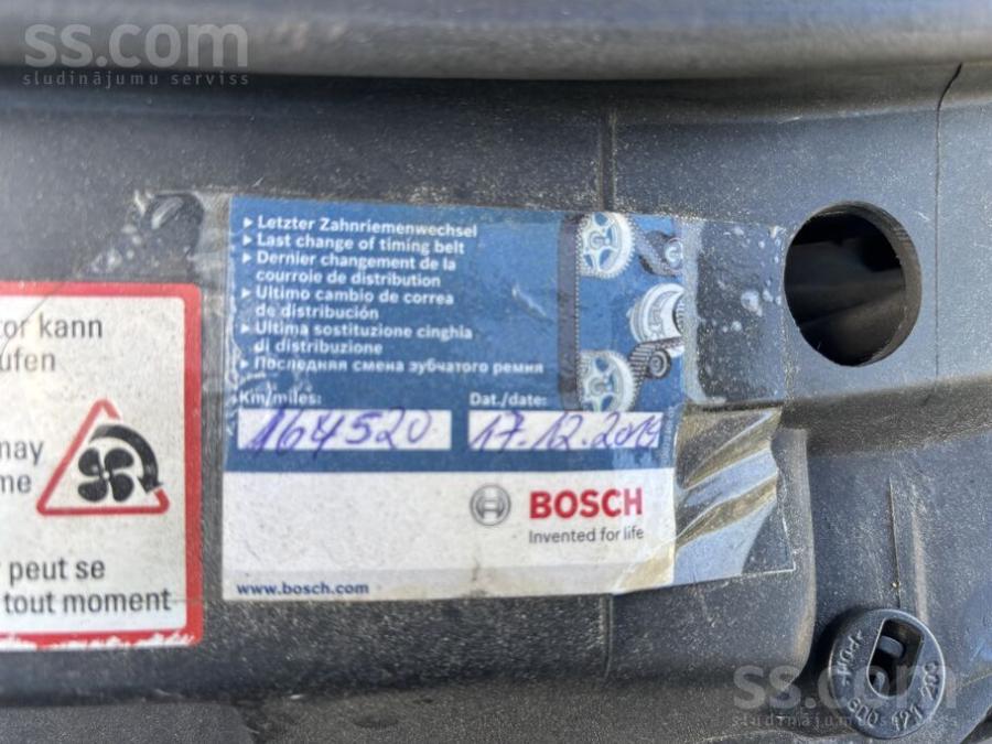Sarkans Audi A4 2000 Rīga, ar dzinēja tilpumu 1.90 L un nobraukumu 218 tūkst. km par 2690 €, foto 18 vietnē AUTOMOTO.COM.LV