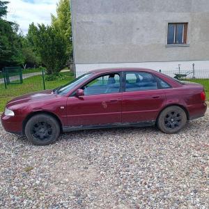 Red Audi A4 2000 in Kaunas, with an engine capacity of 1.90 L and mileage of 400 thousand km for 850 €, photo 3 on AUTOMOTO.COM.LV