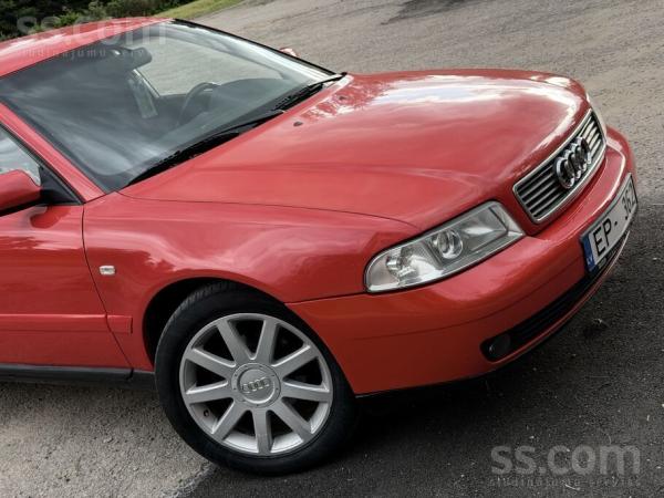 Sarkans Audi A4 2000 Dobele, ar dzinēja tilpumu 1.60 L un nobraukumu 247 tūkst. km par 1900 €, foto 2 vietnē AUTOMOTO.COM.LV