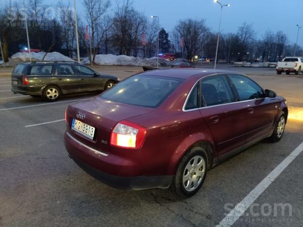 Red Audi A4 2001 in Riga, with an engine capacity of 2.00 L and mileage of 204 thousand km for 1250 €, photo 6 on AUTOMOTO.COM.LV
