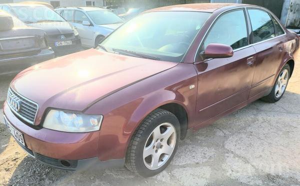 Audi A4 2001 Rīga vietnē Sarkans Audi A4 2001 Rīga, ar dzinēja tilpumu 2.00 L un nobraukumu 226 tūkst. km par 590 €, foto 8 vietnē AUTOMOTO.COM.LV