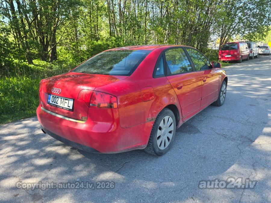 Sarkans Audi A4 2005 Tallina, ar dzinēja tilpumu 1.60 L un nobraukumu 0 tūkst. km par 500 €, foto 5 vietnē AUTOMOTO.COM.LV
