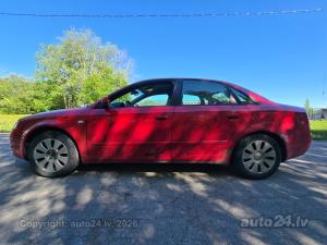 Sarkans Audi A4 2005 Tallina, ar dzinēja tilpumu 1.60 L un nobraukumu 0 tūkst. km par 500 €, foto 6 vietnē AUTOMOTO.COM.LV