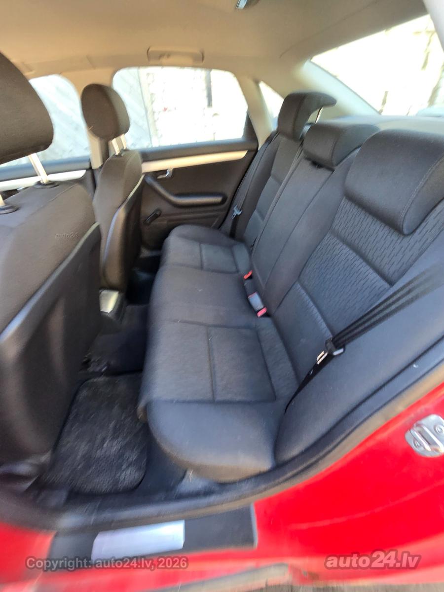 Sarkans Audi A4 2005 Tallina, ar dzinēja tilpumu 1.60 L un nobraukumu 0 tūkst. km par 500 €, foto 8 vietnē AUTOMOTO.COM.LV