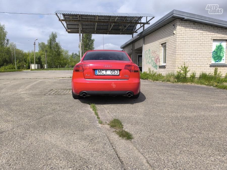 Красный Ауди А4 2005 в Плунге, объемом двигателя 2.00 л и пробегом 282 тыс. км за 2000 €, фото 6 на AUTOMOTO.COM.LV