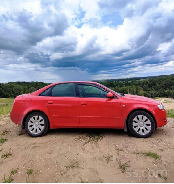 Red Audi A4 2005 in Aizkraukle, with an engine capacity of 1.60 L and mileage of 136 thousand km for 2900 €, photo 2 on AUTOMOTO.COM.LV