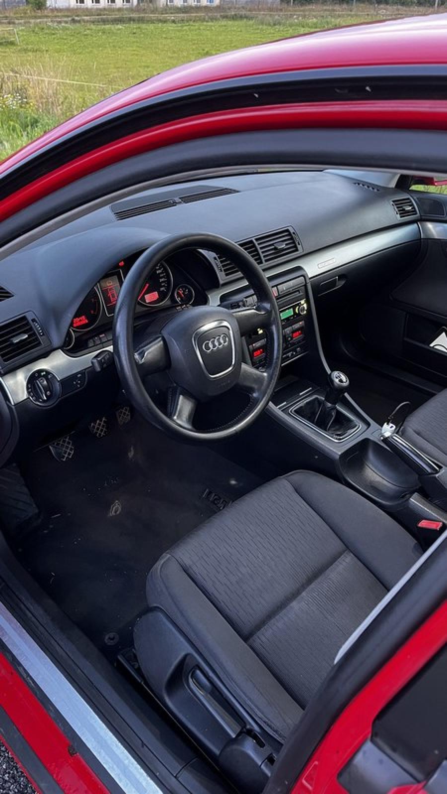 Red Audi A4 2005 in Narva-Joesuu, with an engine capacity of 2.00 L and mileage of 283 thousand km for 3700 €, photo 14 on AUTOMOTO.COM.LV
