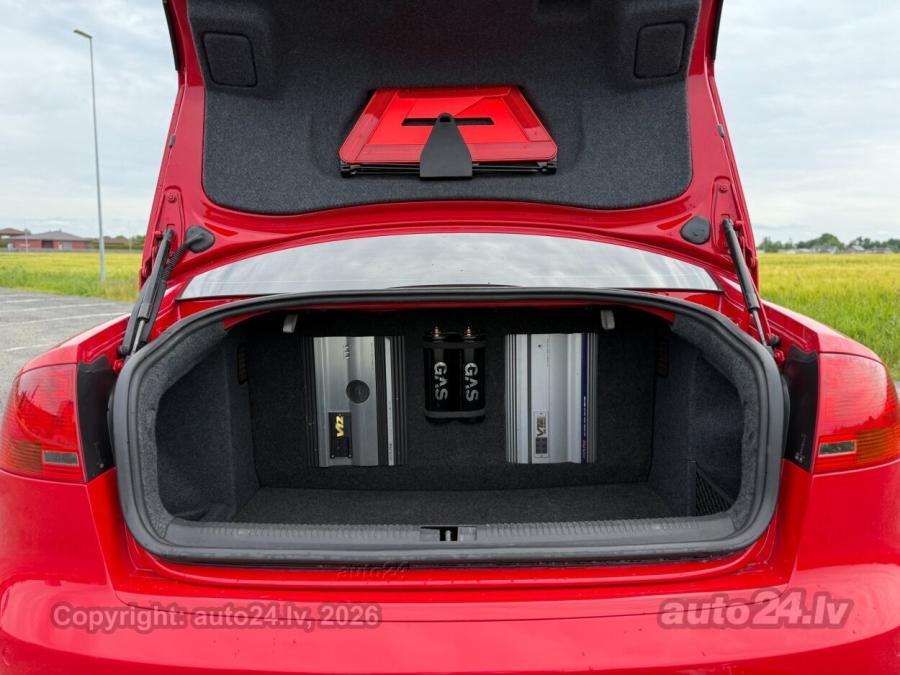 Red Audi A4 2006 in Tallinn, with an engine capacity of 2.00 L and mileage of 129 thousand km for 11500 €, photo 9 on AUTOMOTO.COM.LV