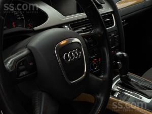 Sarkans Audi A4 2008 Rīga, ar dzinēja tilpumu 1.80 L un nobraukumu 200 tūkst. km par 4900 €, foto 11 vietnē AUTOMOTO.COM.LV