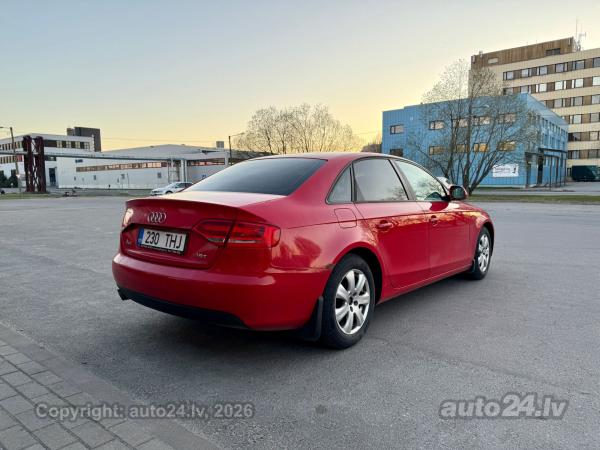 Sarkans Audi A4 2008 Tallina, ar dzinēja tilpumu 1.80 L un nobraukumu 211 tūkst. km par 3200 €, foto 4 vietnē AUTOMOTO.COM.LV