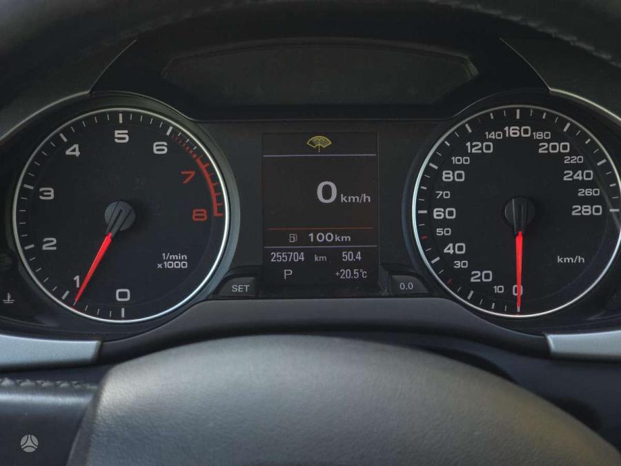 Red Audi A4 2008 in Radviliskis, with an engine capacity of 1.98 L and mileage of 255 thousand km for 5650 €, photo 18 on AUTOMOTO.COM.LV