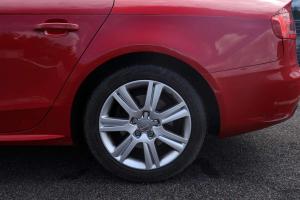 Sarkans Audi A4 2008 Viļņa, ar dzinēja tilpumu 1.80 L un nobraukumu 278 tūkst. km par 2599 €, foto 5 vietnē AUTOMOTO.COM.LV