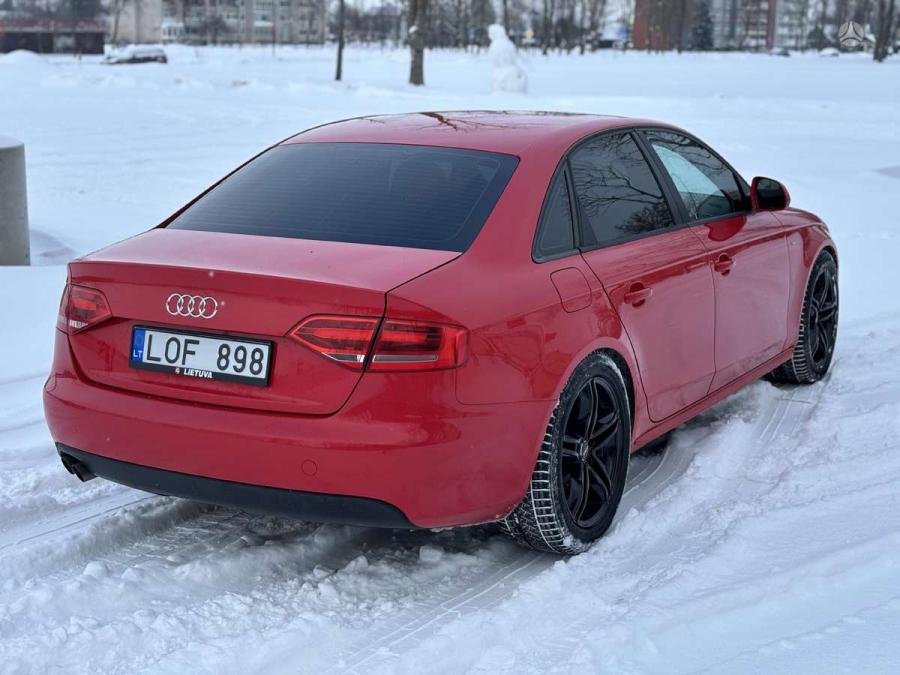 Sarkans Audi A4 2009 Ukmergė, ar dzinēja tilpumu 1.97 L un nobraukumu 299 tūkst. km par 3800 €, foto 4 vietnē AUTOMOTO.COM.LV