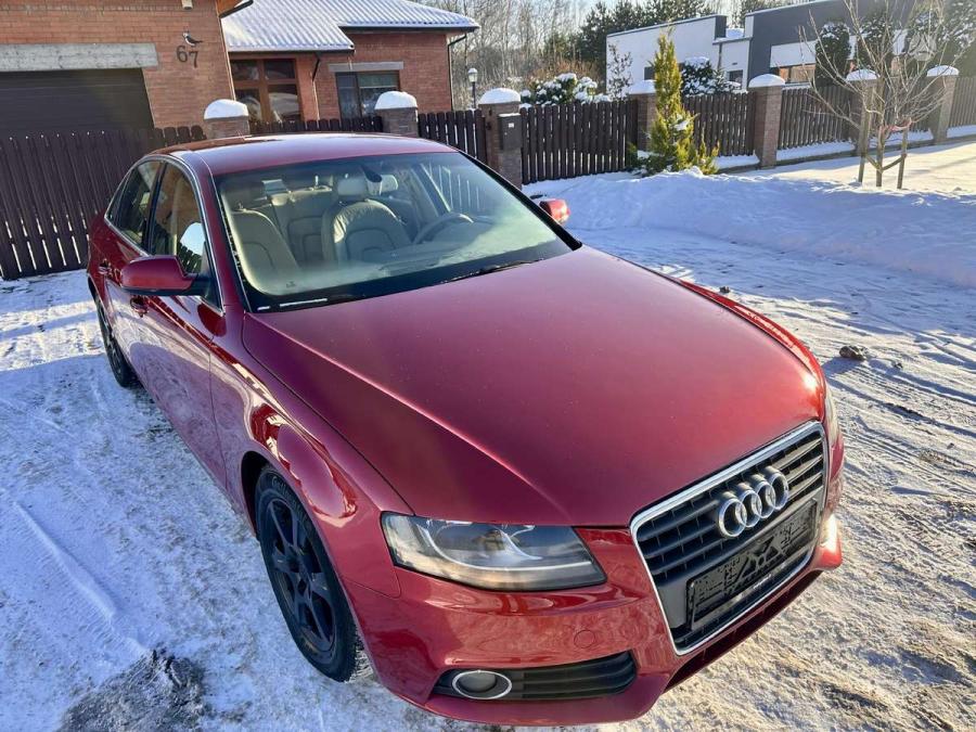 Red Audi A4 2010 in Siauliai, with an engine capacity of 1.97 L and mileage of 245 thousand km for 5450 €, photo 14 on AUTOMOTO.COM.LV