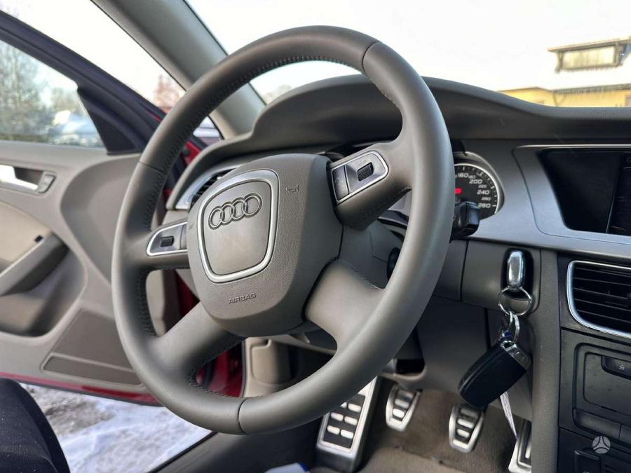 Red Audi A4 2010 in Siauliai, with an engine capacity of 1.97 L and mileage of 245 thousand km for 5450 €, photo 26 on AUTOMOTO.COM.LV