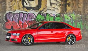 Red Audi A4 2013 in Riga, with an engine capacity of 2.00 L and mileage of 281 thousand km for 10900 €, photo 5 on AUTOMOTO.COM.LV