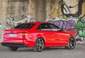 Red Audi A4 2013 in Riga, with an engine capacity of 2.00 L and mileage of 281 thousand km for 10900 €, photo 7 on AUTOMOTO.COM.LV