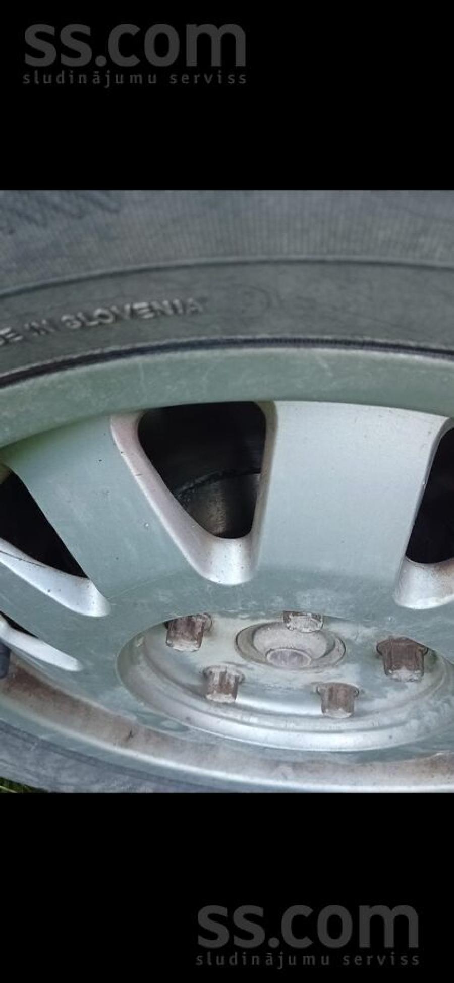 Sarkans Audi A4 1997 Gulbene, ar dzinēja tilpumu 1.90 L un nobraukumu 279 tūkst. km par 1350 €, foto 6 vietnē AUTOMOTO.COM.LV