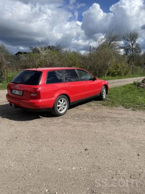 Red Audi A4 1998 in Limbazi, with an engine capacity of 1.80 L and mileage of 348 thousand km for 2750 €, photo 2 on AUTOMOTO.COM.LV