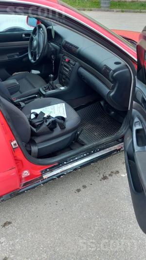 Red Audi A4 1999 in Preili, with an engine capacity of 2.50 L and mileage of 250 thousand km for 1050 €, photo 9 on AUTOMOTO.COM.LV