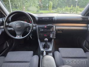 Sarkans Audi A4 1999 Bauska, ar dzinēja tilpumu 1.90 L un nobraukumu 386 tūkst. km par 2880 €, foto 10 vietnē AUTOMOTO.COM.LV