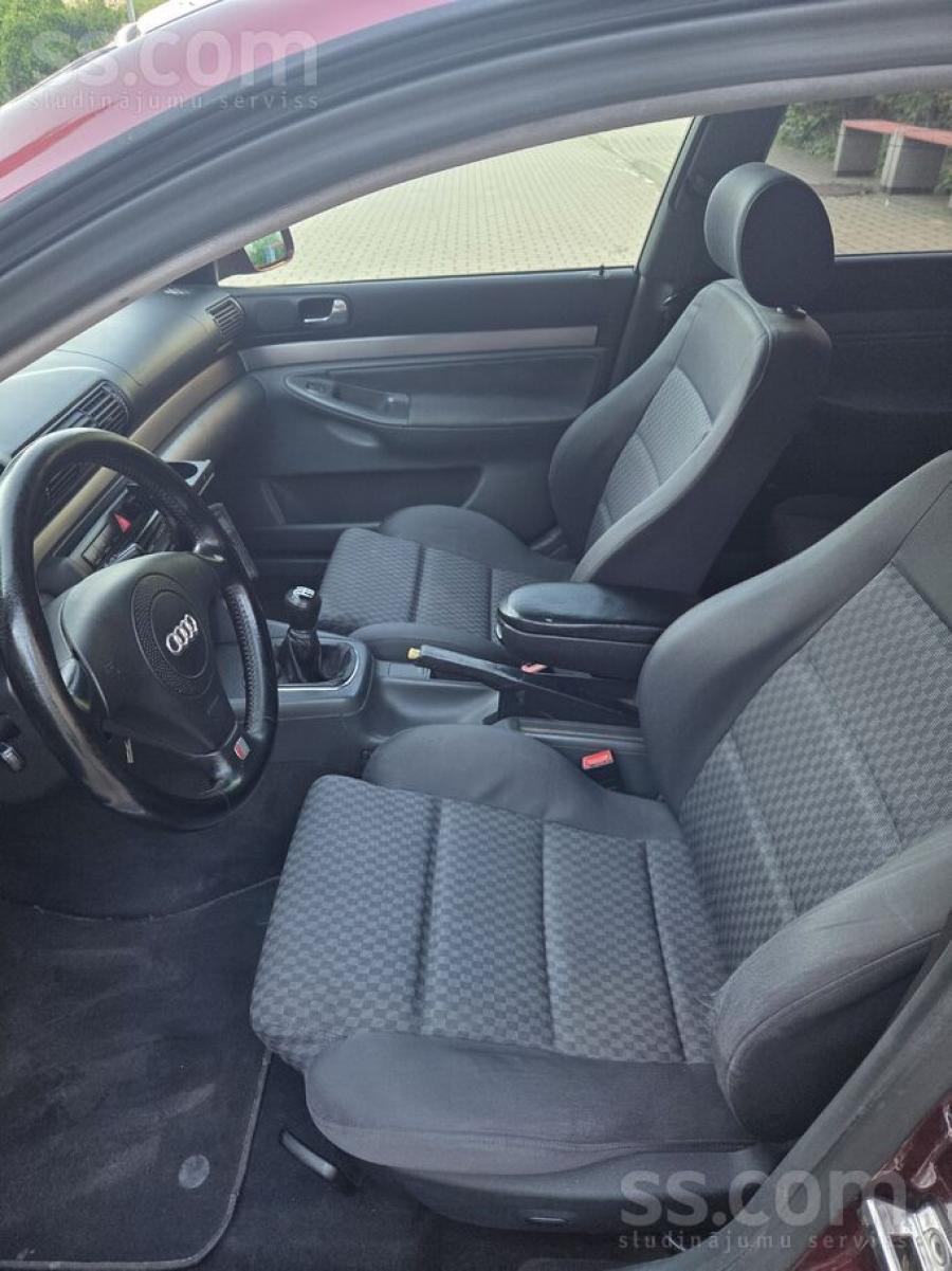 Sarkans Audi A4 1999 Bauska, ar dzinēja tilpumu 1.90 L un nobraukumu 386 tūkst. km par 2880 €, foto 11 vietnē AUTOMOTO.COM.LV