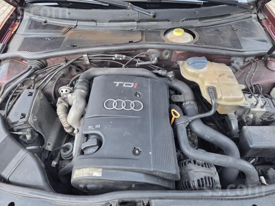 Sarkans Audi A4 1999 Bauska, ar dzinēja tilpumu 1.90 L un nobraukumu 386 tūkst. km par 2880 €, foto 18 vietnē AUTOMOTO.COM.LV
