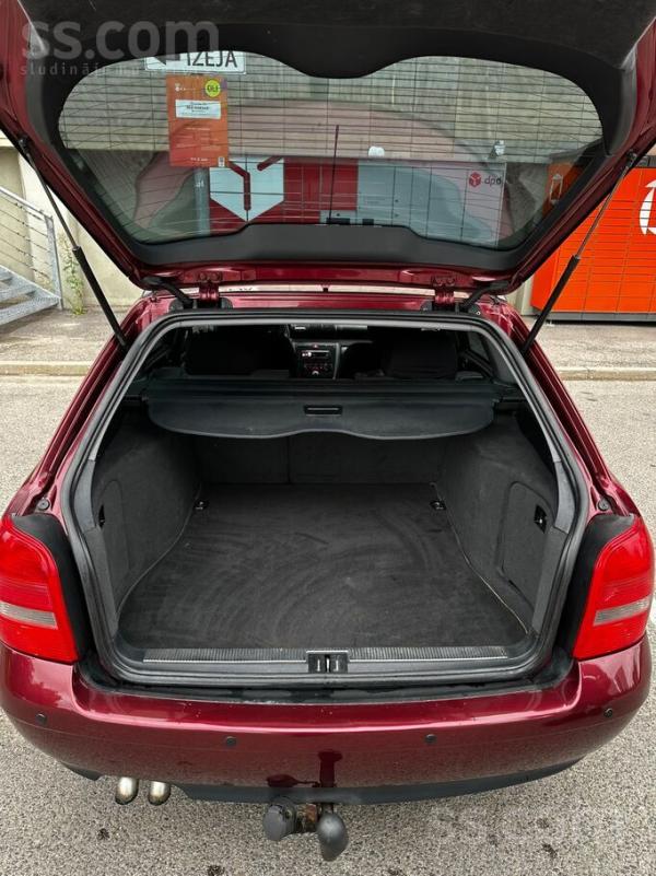 Red Audi A4 1999 in Riga, with an engine capacity of 1.90 L and mileage of 338 thousand km for 2200 €, photo 4 on AUTOMOTO.COM.LV