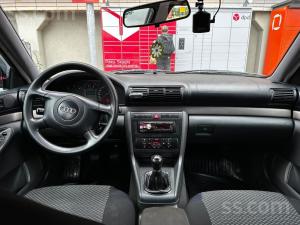 Красный Ауди А4 1999 в Рига, объемом двигателя 1.90 л и пробегом 338 тыс. км за 2200 €, фото 7 на AUTOMOTO.COM.LV