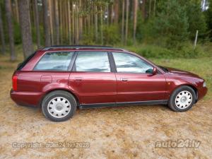 Sarkans Audi A4 1999 Tartu, ar dzinēja tilpumu 1.80 L un nobraukumu 298 tūkst. km par 1500 €, foto 3 vietnē AUTOMOTO.COM.LV