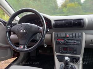 Sarkans Audi A4 1999 Tartu, ar dzinēja tilpumu 1.80 L un nobraukumu 298 tūkst. km par 1500 €, foto 10 vietnē AUTOMOTO.COM.LV