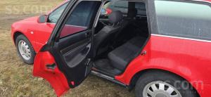 Sarkans Audi A4 2000 Liepāja, ar dzinēja tilpumu 2.50 L un nobraukumu 410 tūkst. km par 1400 €, foto 9 vietnē AUTOMOTO.COM.LV