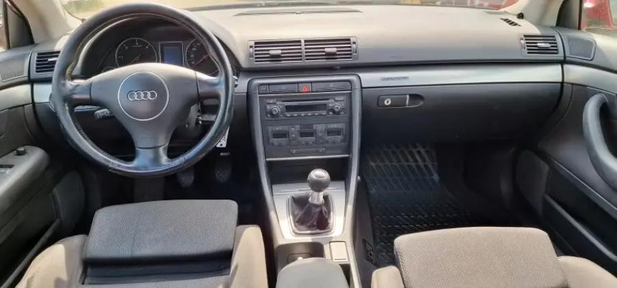Sarkans Audi A4 2003 Valmiera, ar dzinēja tilpumu 1.90 L un nobraukumu 509 tūkst. km par 2150 €, foto 10 vietnē AUTOMOTO.COM.LV